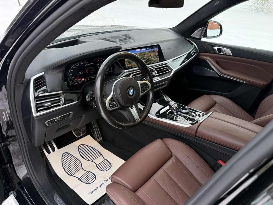 Melns BMW X7 2019 Tauragė, ar dzinēja tilpumu 2.99 L un nobraukumu 180 tūkst. km par 44500 €, foto 10 vietnē AUTOMOTO.COM.LV