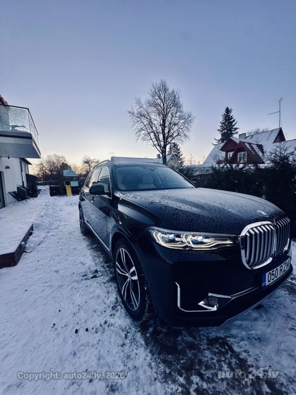 Black BMW X7 2019 in Tallinn, with an engine capacity of 3.00 L and mileage of 130 thousand km for 55000 €, photo 1 on AUTOMOTO.COM.LV