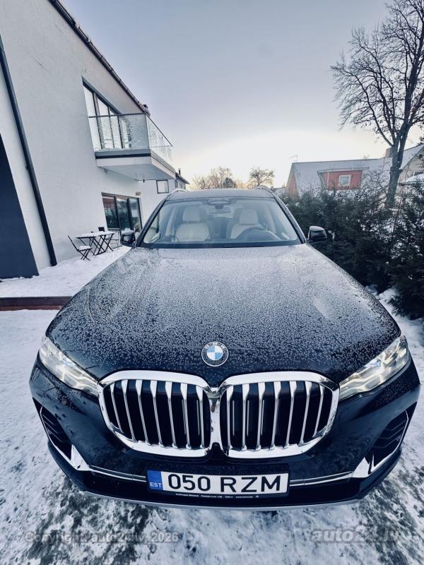Black BMW X7 2019 in Tallinn, with an engine capacity of 3.00 L and mileage of 130 thousand km for 55000 €, photo 4 on AUTOMOTO.COM.LV