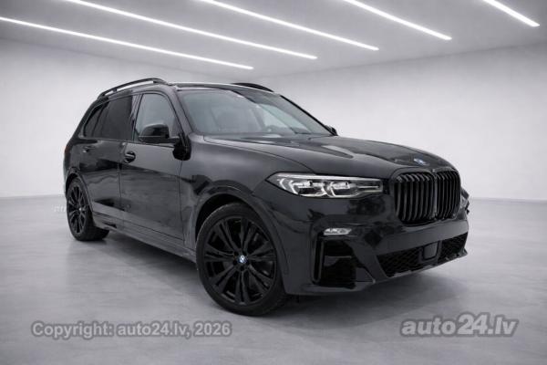 Melns BMW X7 2019 Tallina, ar dzinēja tilpumu 4.40 L un nobraukumu 140 tūkst. km par 53000 €, foto 1 vietnē AUTOMOTO.COM.LV