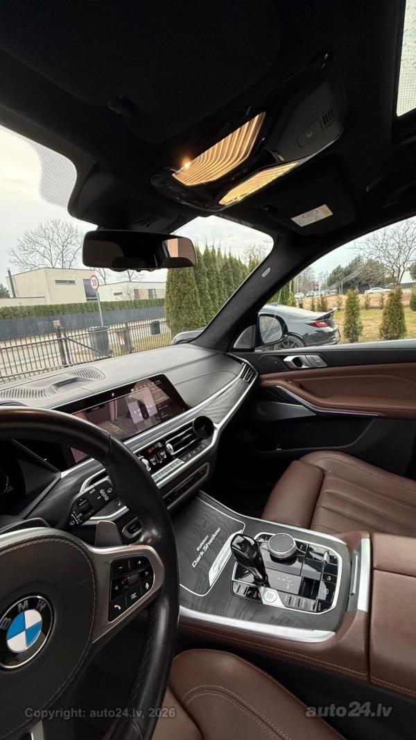 Melns BMW X7 2019 Tallina, ar dzinēja tilpumu 3.00 L un nobraukumu 187 tūkst. km par 53700 €, foto 11 vietnē AUTOMOTO.COM.LV