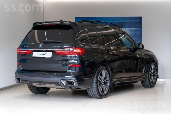 Melns BMW X7 2019 Rīga, ar dzinēja tilpumu 3.00 L un nobraukumu 271 tūkst. km par 43990 €, foto 3 vietnē AUTOMOTO.COM.LV