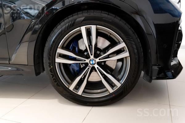Melns BMW X7 2019 Rīga, ar dzinēja tilpumu 3.00 L un nobraukumu 271 tūkst. km par 43990 €, foto 5 vietnē AUTOMOTO.COM.LV