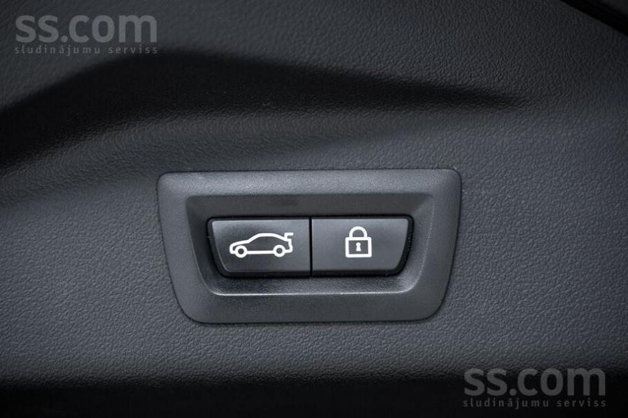 Melns BMW X7 2019 Rīga, ar dzinēja tilpumu 3.00 L un nobraukumu 271 tūkst. km par 43990 €, foto 8 vietnē AUTOMOTO.COM.LV