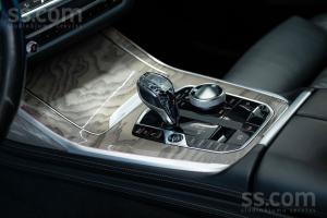 Melns BMW X7 2019 Rīga, ar dzinēja tilpumu 3.00 L un nobraukumu 271 tūkst. km par 43990 €, foto 14 vietnē AUTOMOTO.COM.LV