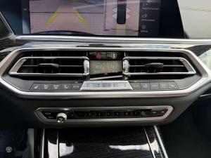 Черный БМВ X7 2019 в Таураге, объемом двигателя 2.99 л и пробегом 190 тыс. км за 41999 €, фото 22 на AUTOMOTO.COM.LV