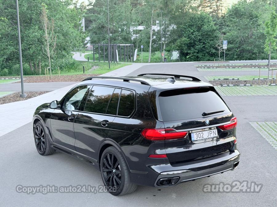 Черный БМВ X7 2019 в Таллин, объемом двигателя 3.00 л и пробегом 187 тыс. км за 52900 €, фото 3 на AUTOMOTO.COM.LV