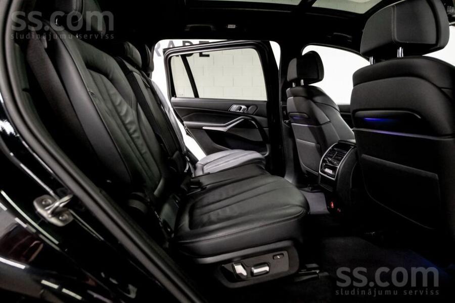 Black BMW X7 2019 in Tallinn, with an engine capacity of 3.00 L and mileage of 157 thousand km for 48000 €, photo 24 on AUTOMOTO.COM.LV