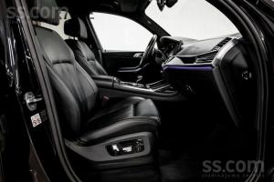 Black BMW X7 2019 in Tallinn, with an engine capacity of 3.00 L and mileage of 157 thousand km for 48000 €, photo 25 on AUTOMOTO.COM.LV