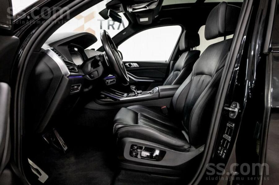 Black BMW X7 2019 in Tallinn, with an engine capacity of 3.00 L and mileage of 157 thousand km for 48000 €, photo 26 on AUTOMOTO.COM.LV