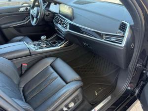 Melns BMW X7 2019 Tauragė, ar dzinēja tilpumu 2.99 L un nobraukumu 190 tūkst. km par 42900 €, foto 15 vietnē AUTOMOTO.COM.LV