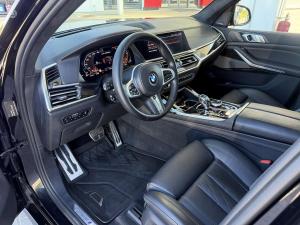 Melns BMW X7 2019 Tauragė, ar dzinēja tilpumu 2.99 L un nobraukumu 190 tūkst. km par 42900 €, foto 18 vietnē AUTOMOTO.COM.LV
