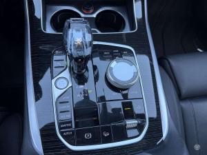 Melns BMW X7 2019 Tauragė, ar dzinēja tilpumu 2.99 L un nobraukumu 190 tūkst. km par 42900 €, foto 27 vietnē AUTOMOTO.COM.LV