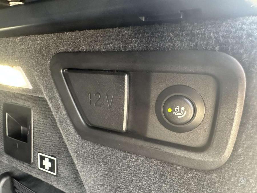 Черный БМВ X7 2019 в Тельшяй, объемом двигателя 2.99 л и пробегом 150 тыс. км за 40500 €, фото 14 на AUTOMOTO.COM.LV