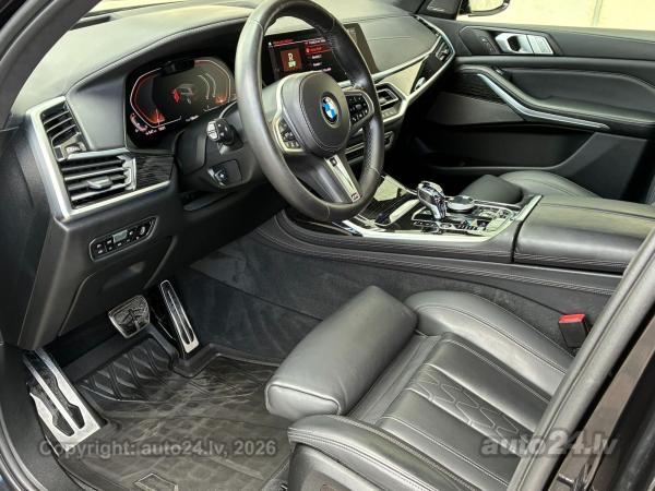 Melns BMW X7 2019 Tartu, ar dzinēja tilpumu 3.00 L un nobraukumu 198 tūkst. km par 46900 €, foto 10 vietnē AUTOMOTO.COM.LV