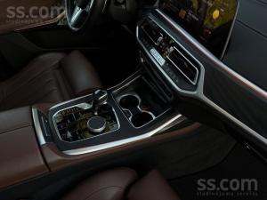 Черный БМВ X7 2019 в Рига, объемом двигателя 3.00 л и пробегом 183 тыс. км за 49900 €, фото 13 на AUTOMOTO.COM.LV