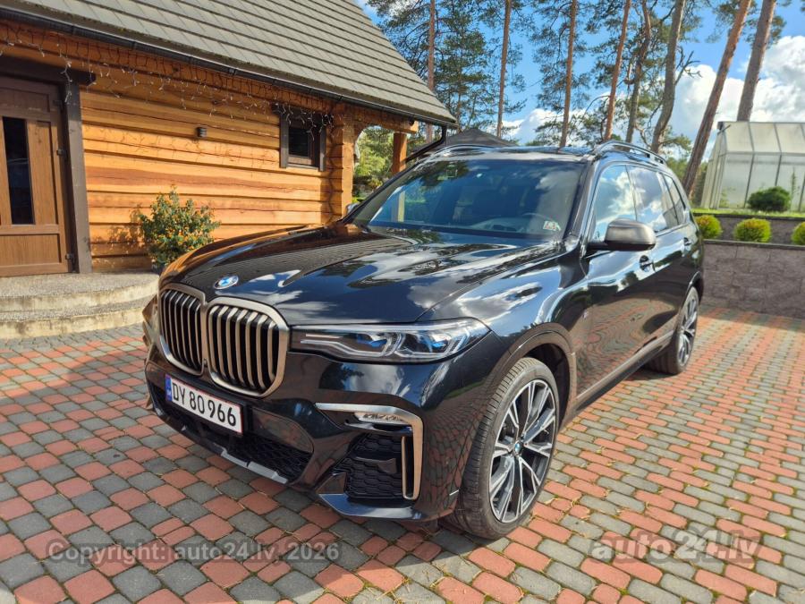 Black BMW X7 2019 in Tallinn, with an engine capacity of 3.00 L and mileage of 197 thousand km for 52000 €, photo 3 on AUTOMOTO.COM.LV