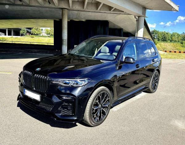 Melns BMW X7 2019 Kauņa, ar dzinēja tilpumu 2.99 L un nobraukumu 161 tūkst. km par 51999 €, foto 1 vietnē AUTOMOTO.COM.LV