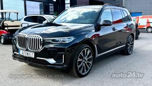 Black BMW X7 2019 in Tallinn, with an engine capacity of 3.00 L and mileage of 89 thousand km for 49900 €, photo 5 on AUTOMOTO.COM.LV