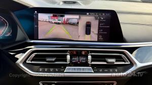 Black BMW X7 2019 in Tallinn, with an engine capacity of 3.00 L and mileage of 89 thousand km for 49900 €, photo 12 on AUTOMOTO.COM.LV
