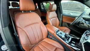 Black BMW X7 2019 in Tallinn, with an engine capacity of 3.00 L and mileage of 89 thousand km for 49900 €, photo 16 on AUTOMOTO.COM.LV