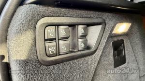 Black BMW X7 2019 in Tallinn, with an engine capacity of 3.00 L and mileage of 89 thousand km for 49900 €, photo 29 on AUTOMOTO.COM.LV