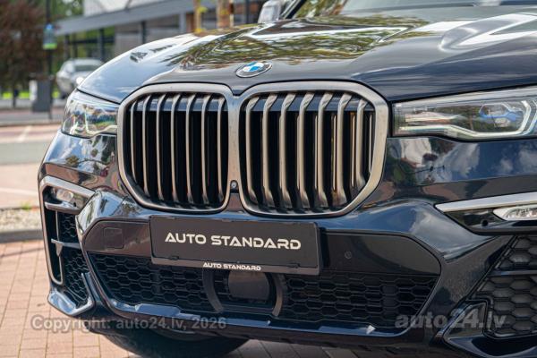 БМВ X7 2019 в Тарту на AUTOMOTO.COM.LV Черный БМВ X7 2019 в Тарту, объемом двигателя 3.00 л и пробегом 171 тыс. км за 45900 €, фото 7 на AUTOMOTO.COM.LV
