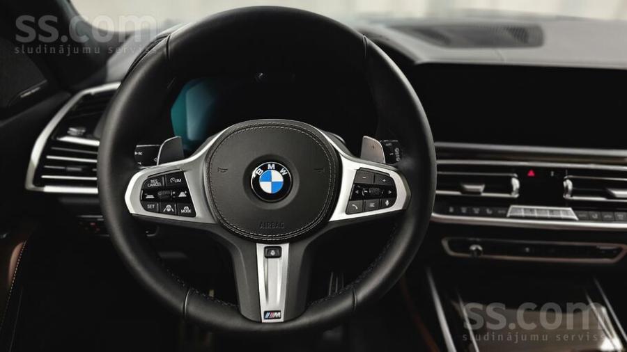 Black BMW X7 2019 in Tallinn, with an engine capacity of 3.00 L and mileage of 67 thousand km for 69995 €, photo 19 on AUTOMOTO.COM.LV