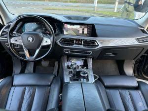 Melns BMW X7 2020 Marijampole, ar dzinēja tilpumu 2.99 L un nobraukumu 198 tūkst. km par 42950 €, foto 2 vietnē AUTOMOTO.COM.LV