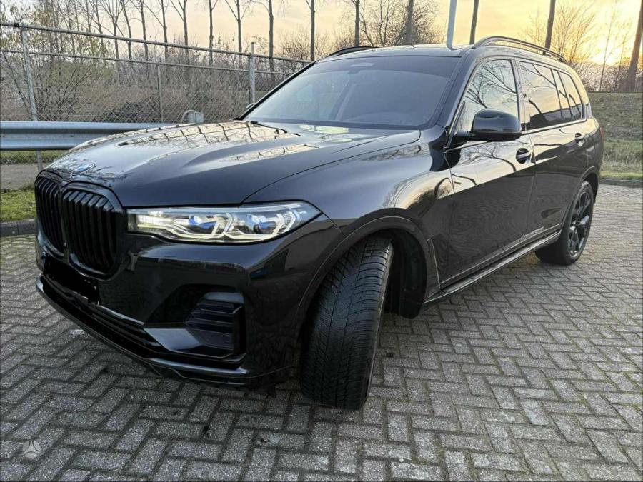 Melns BMW X7 2020 Marijampole, ar dzinēja tilpumu 2.99 L un nobraukumu 198 tūkst. km par 42950 €, foto 7 vietnē AUTOMOTO.COM.LV