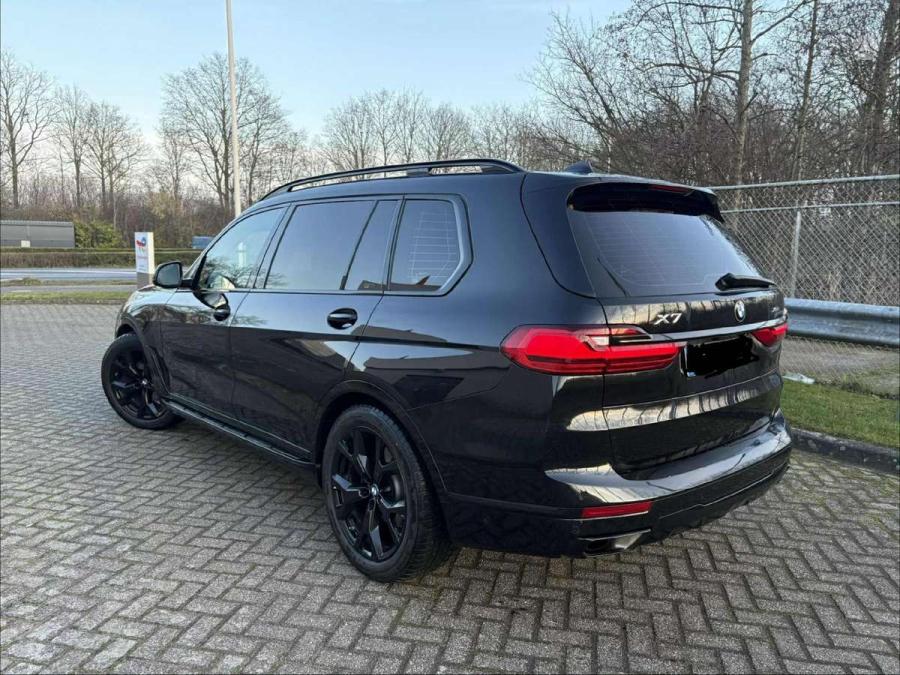 Melns BMW X7 2020 Marijampole, ar dzinēja tilpumu 2.99 L un nobraukumu 198 tūkst. km par 42950 €, foto 8 vietnē AUTOMOTO.COM.LV
