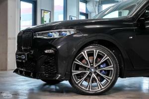 Melns BMW X7 2020 Marijampole, ar dzinēja tilpumu 3.00 L un nobraukumu 179 tūkst. km par 54950 €, foto 6 vietnē AUTOMOTO.COM.LV