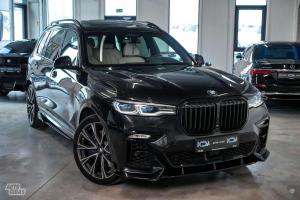Black BMW X7 2020 in Marijampole, with an engine capacity of 3.00 L and mileage of 179 thousand km for 47950 €, photo 3 on AUTOMOTO.COM.LV