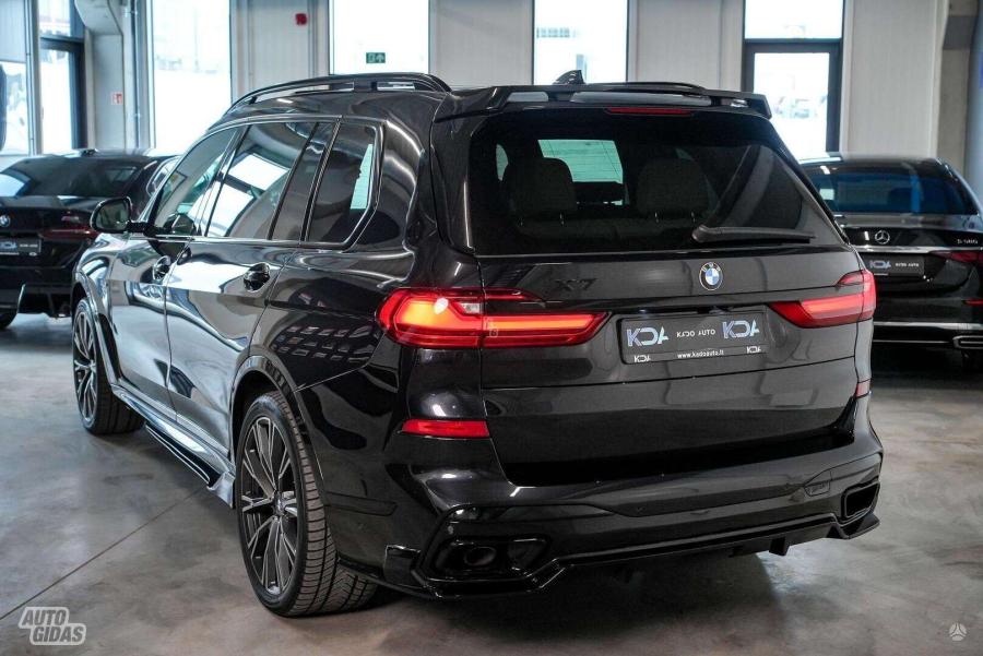 Black BMW X7 2020 in Marijampole, with an engine capacity of 3.00 L and mileage of 179 thousand km for 47950 €, photo 11 on AUTOMOTO.COM.LV