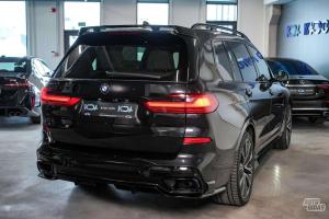 Black BMW X7 2020 in Marijampole, with an engine capacity of 3.00 L and mileage of 179 thousand km for 47950 €, photo 13 on AUTOMOTO.COM.LV