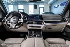 Black BMW X7 2020 in Marijampole, with an engine capacity of 3.00 L and mileage of 179 thousand km for 47950 €, photo 17 on AUTOMOTO.COM.LV