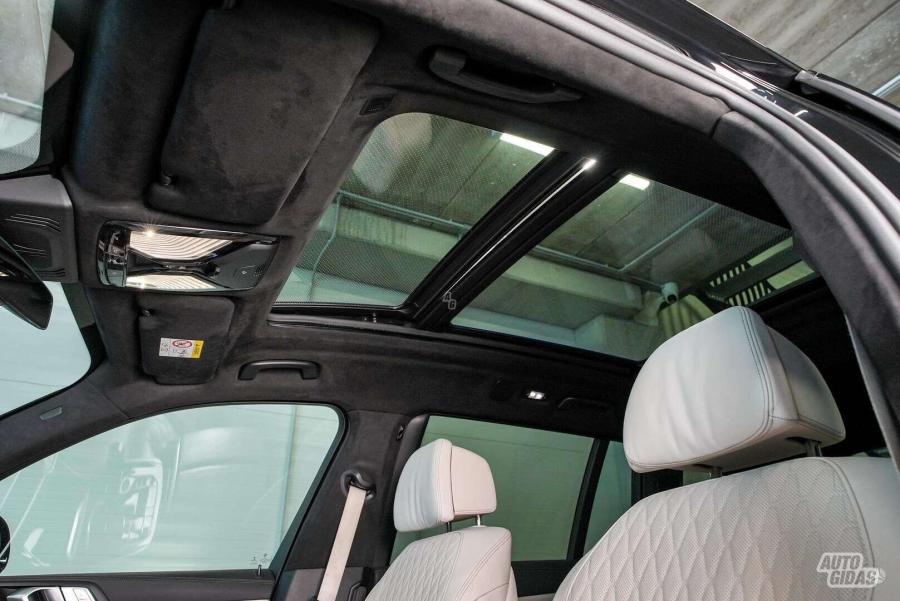 Black BMW X7 2020 in Marijampole, with an engine capacity of 3.00 L and mileage of 179 thousand km for 47950 €, photo 30 on AUTOMOTO.COM.LV
