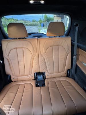 Black BMW X7 2020 in Vilnius, with an engine capacity of 4.40 L and mileage of 62 thousand km for 50000 €, photo 13 on AUTOMOTO.COM.LV