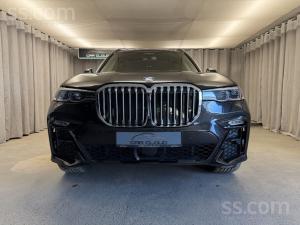Melns BMW X7 2020 Rīga, ar dzinēja tilpumu 3.00 L un nobraukumu 129 tūkst. km par 54990 €, foto 3 vietnē AUTOMOTO.COM.LV