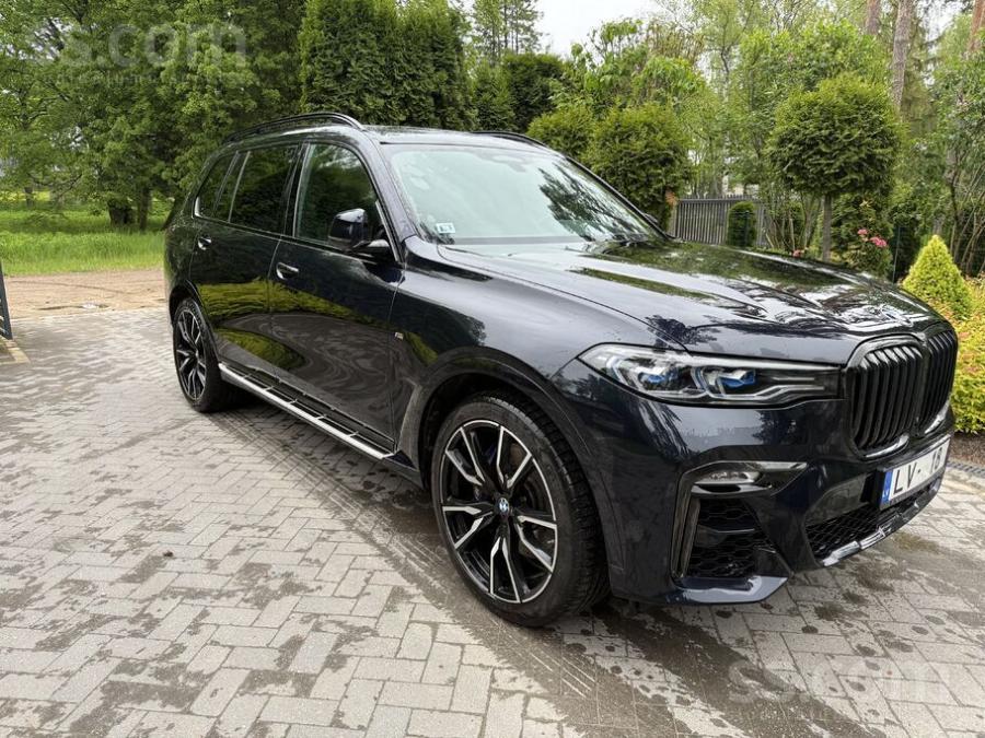 Черный БМВ X7 2020 в Валмиера, объемом двигателя 3.00 л и пробегом 155 тыс. км за 59500 €, фото 1 на AUTOMOTO.COM.LV
