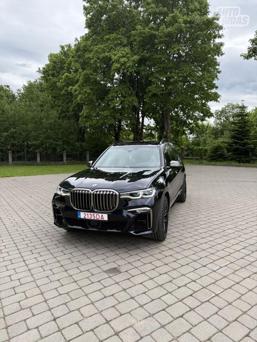 Black BMW X7 2020 in Vilnius, with an engine capacity of 4.40 L and mileage of 159 thousand km for 50000 €, photo 22 on AUTOMOTO.COM.LV