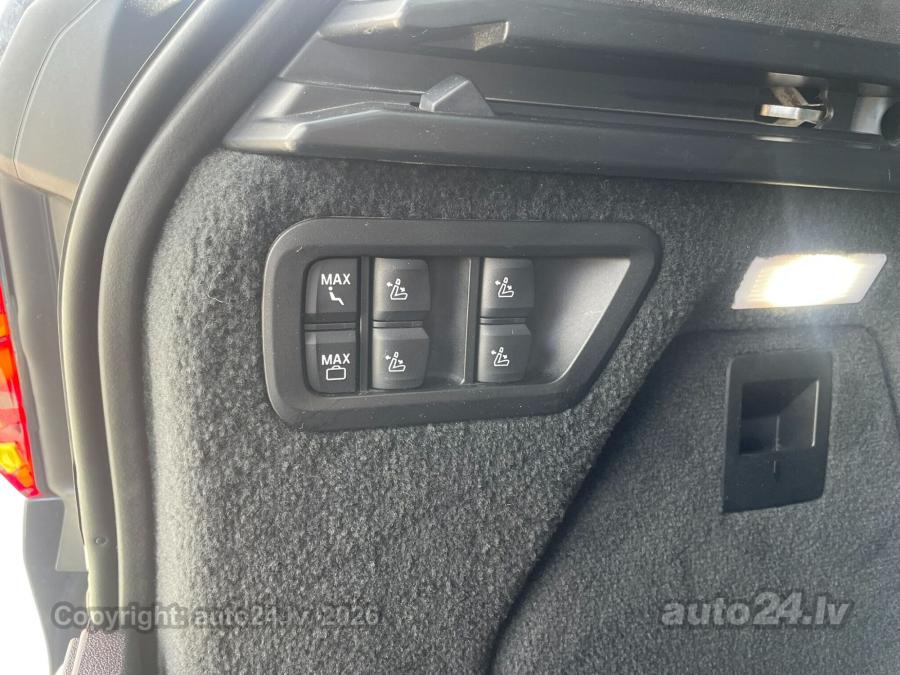 Черный БМВ X7 2020 в Таллин, объемом двигателя 3.00 л и пробегом 99 тыс. км за 63500 €, фото 19 на AUTOMOTO.COM.LV