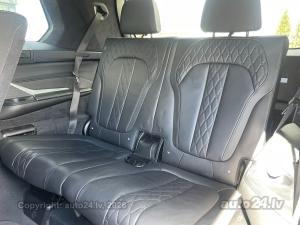 Черный БМВ X7 2020 в Таллин, объемом двигателя 3.00 л и пробегом 99 тыс. км за 63500 €, фото 21 на AUTOMOTO.COM.LV