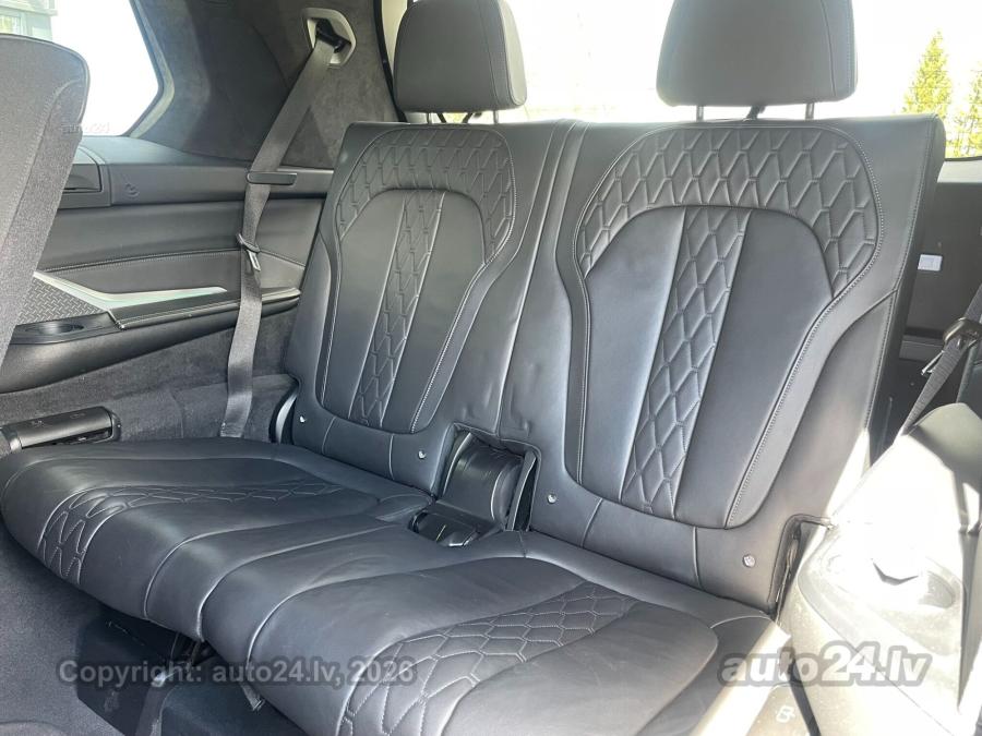 Черный БМВ X7 2020 в Таллин, объемом двигателя 3.00 л и пробегом 99 тыс. км за 63500 €, фото 21 на AUTOMOTO.COM.LV