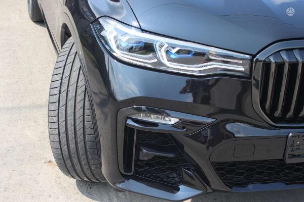 Melns BMW X7 2020 Viļņa, ar dzinēja tilpumu 4.40 L un nobraukumu 79 tūkst. km par 57000 €, foto 5 vietnē AUTOMOTO.COM.LV