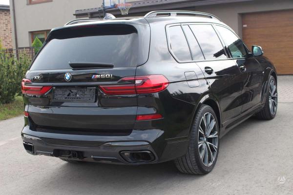 Melns BMW X7 2020 Viļņa, ar dzinēja tilpumu 4.40 L un nobraukumu 79 tūkst. km par 57000 €, foto 8 vietnē AUTOMOTO.COM.LV