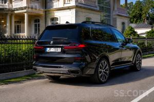 Melns BMW X7 2020 Rīga, ar dzinēja tilpumu 4.40 L un nobraukumu 115 tūkst. km par 64900 €, foto 7 vietnē AUTOMOTO.COM.LV