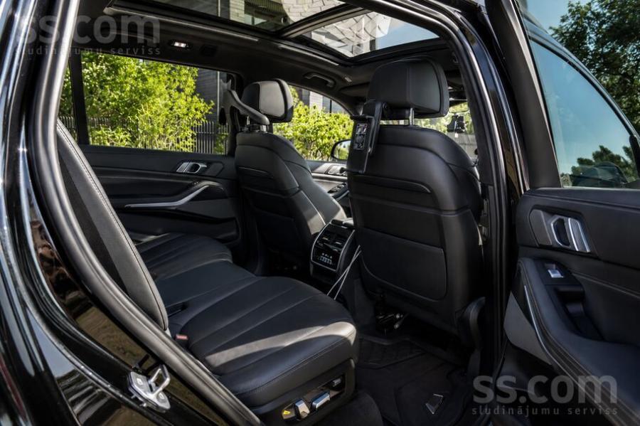 Melns BMW X7 2020 Rīga, ar dzinēja tilpumu 4.40 L un nobraukumu 115 tūkst. km par 64900 €, foto 8 vietnē AUTOMOTO.COM.LV