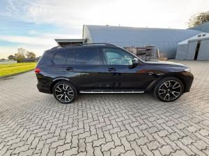 Melns BMW X7 2020 Valmiera, ar dzinēja tilpumu 3.00 L un nobraukumu 156 tūkst. km par 55000 €, foto 4 vietnē AUTOMOTO.COM.LV