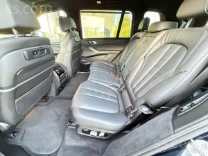 Melns BMW X7 2020 Valmiera, ar dzinēja tilpumu 3.00 L un nobraukumu 156 tūkst. km par 55000 €, foto 9 vietnē AUTOMOTO.COM.LV